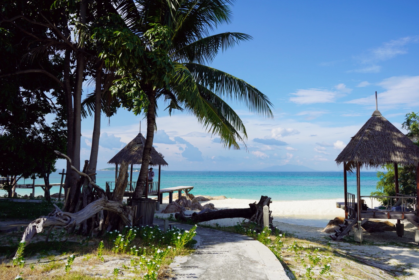 バンコクから車で2時間半のプライベートアイランド＆絶景ビーチ「Koh Munnork Private Island (マンノーク島)」 | Ramip