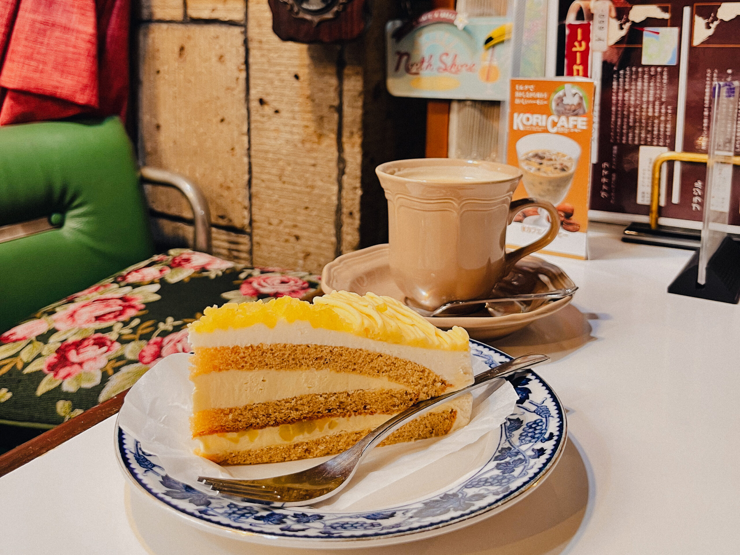 まるでジブリのような世界観！メルヘンでノスタルジックな純喫茶、小岩「木の実」 | Ramip